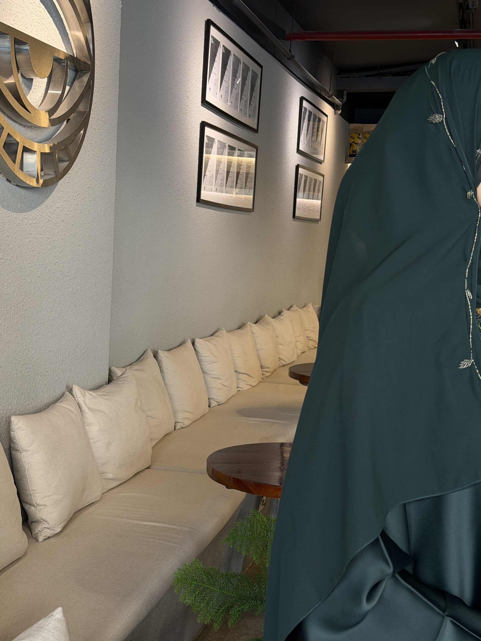 Emerald abaya set - Dalia abaya - Modesque